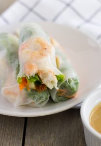 Shrimp Rice Paper Rolls with Peanut Dipping Sauce | Thai Caliente