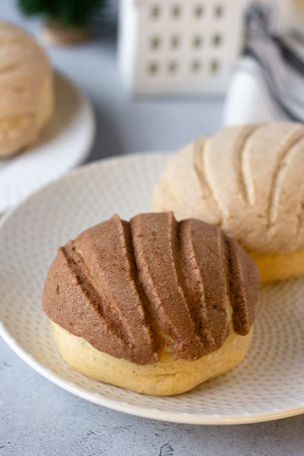 Conchas (Mexican Sweet Bread)
