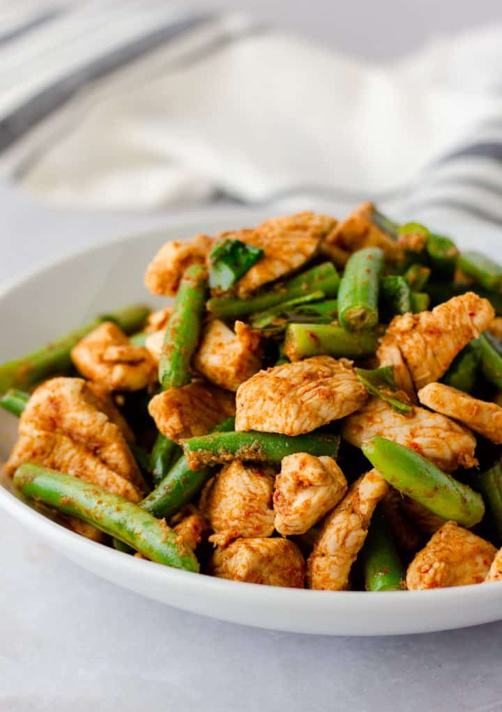 Pad Prik Khing Gai | Thai Caliente