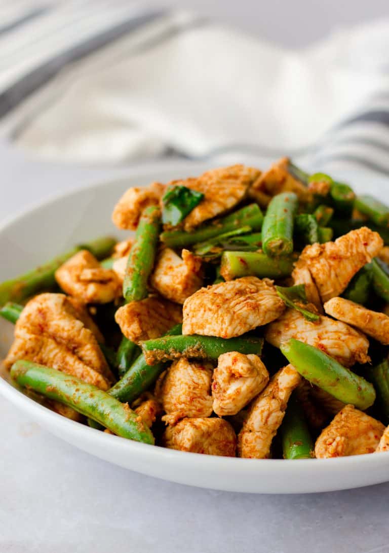 Pad Prik Khing Gai | Thai Caliente