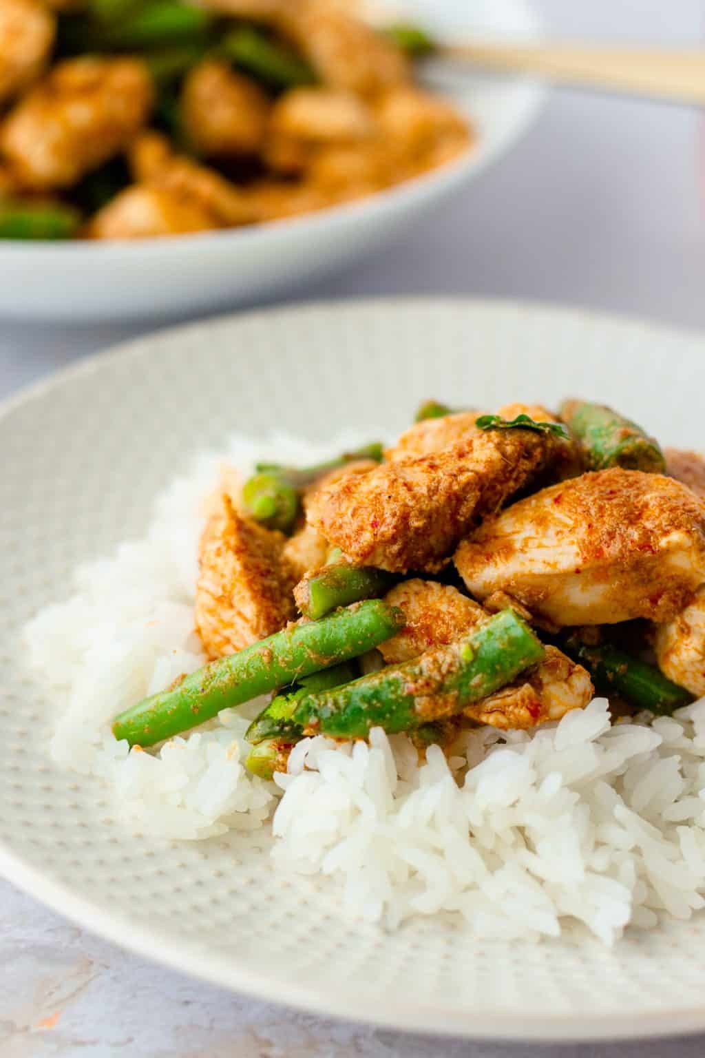 Pad Prik Khing Gai | Thai Caliente